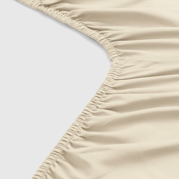 ชุดผ้าปูที่นอน Lotus Attitude รุ่น BASIC : IVORY | Mattress City ประเทศไทย