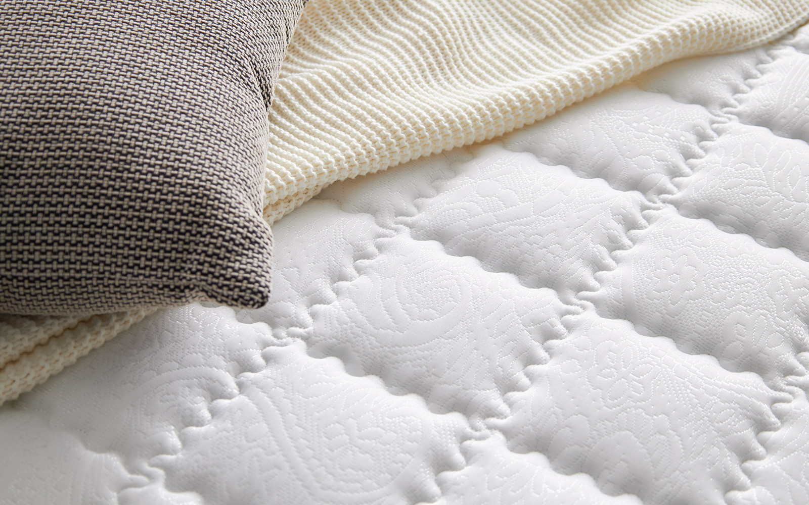 Mattress Woodfield - Neon I | Mattress City Thailand